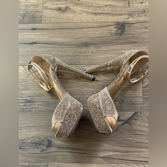 Aldo | Shoes | Aldo Gold Metallic Platforms With Clear Ankle Straps ...